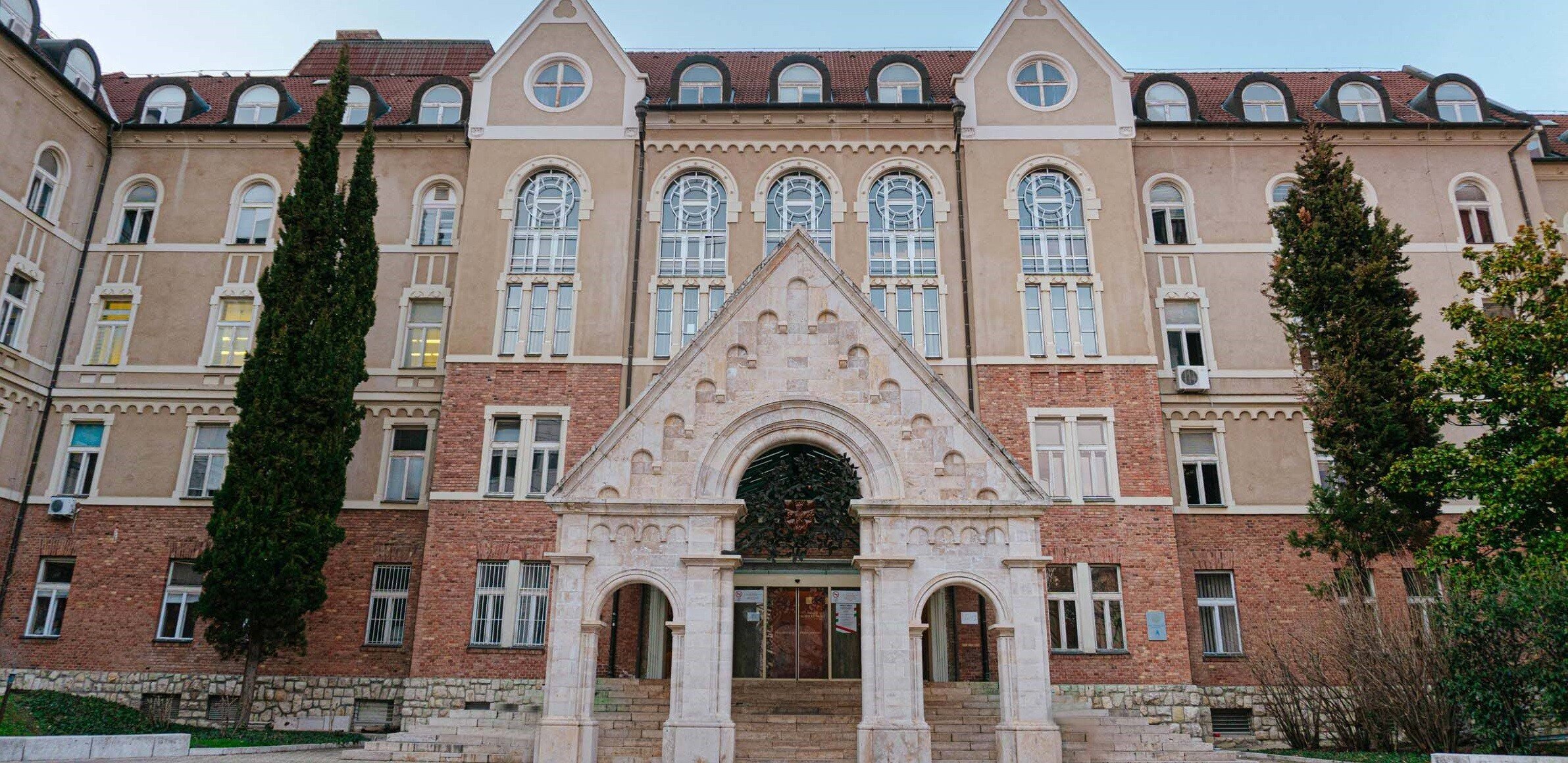 The University of Pécs is modernising two of its buildings