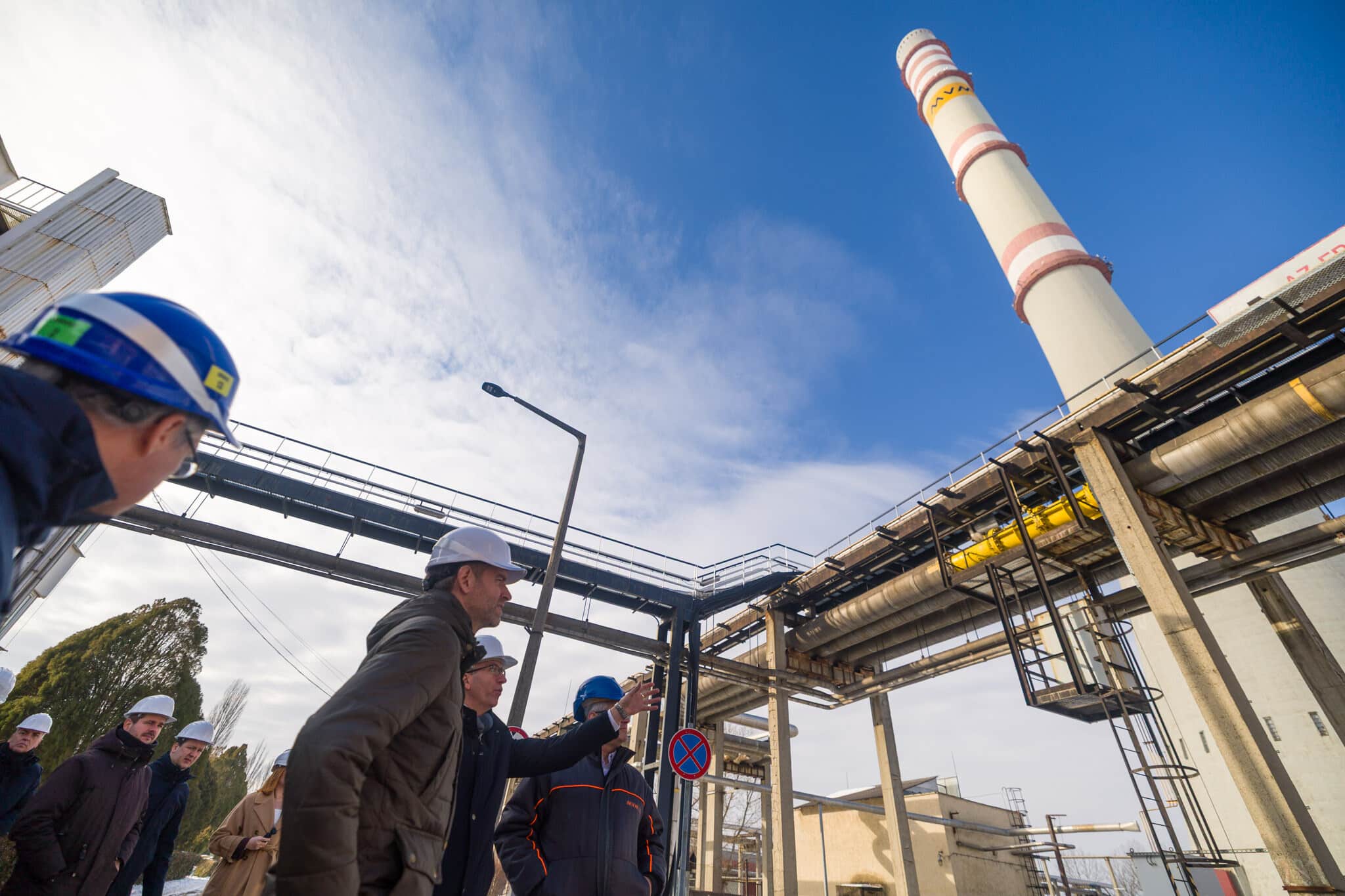 Less dependence on the weather: energy storage facility to be built ...